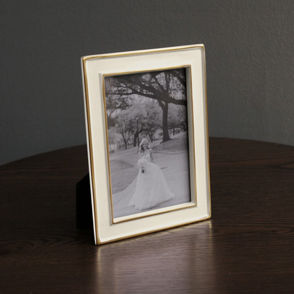 Beatriz Ball ENCANTO Jason Frame - 4x6 – Smyth Jewelers