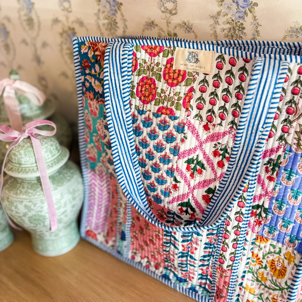 Heart of Grace Wildflower Patch Quilted Tote Bag – Smyth Jewelers